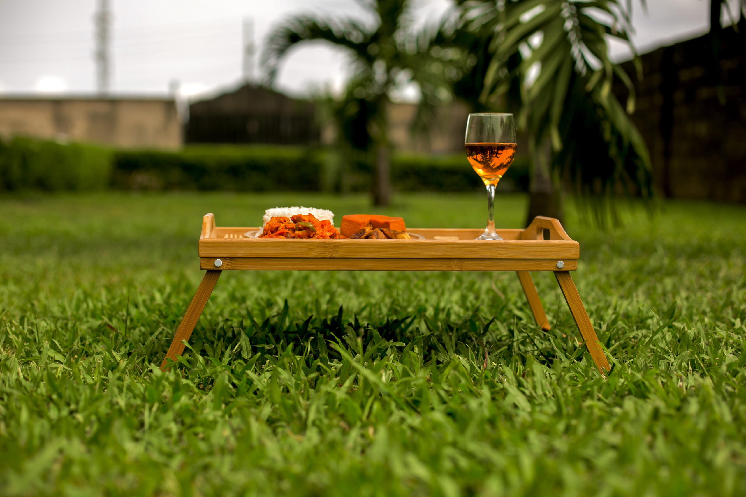 The Foldable Butler Serving Tray – The Bamboo Craft Company